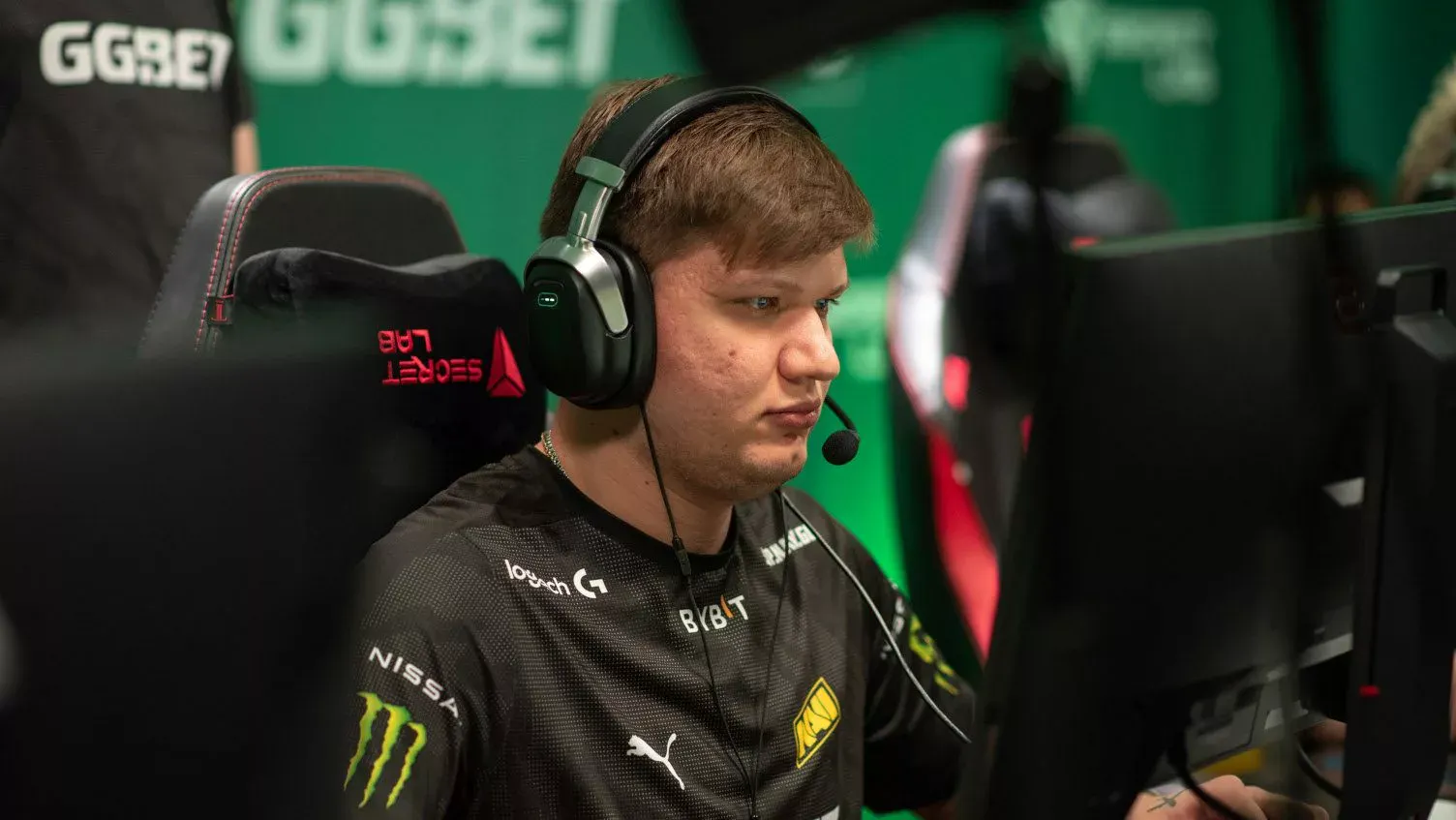 CS2: S1mple’s Challenging Debut with Team Falcons - 22esport.gg